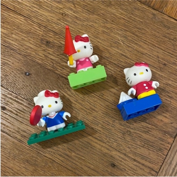 Lego | Toys | Hello Kitty Lego Set | Poshmark
